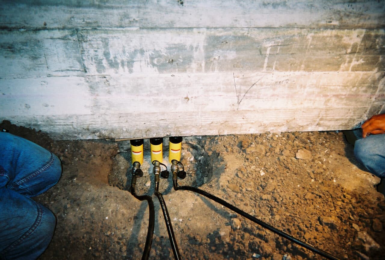 Services - TSR Group